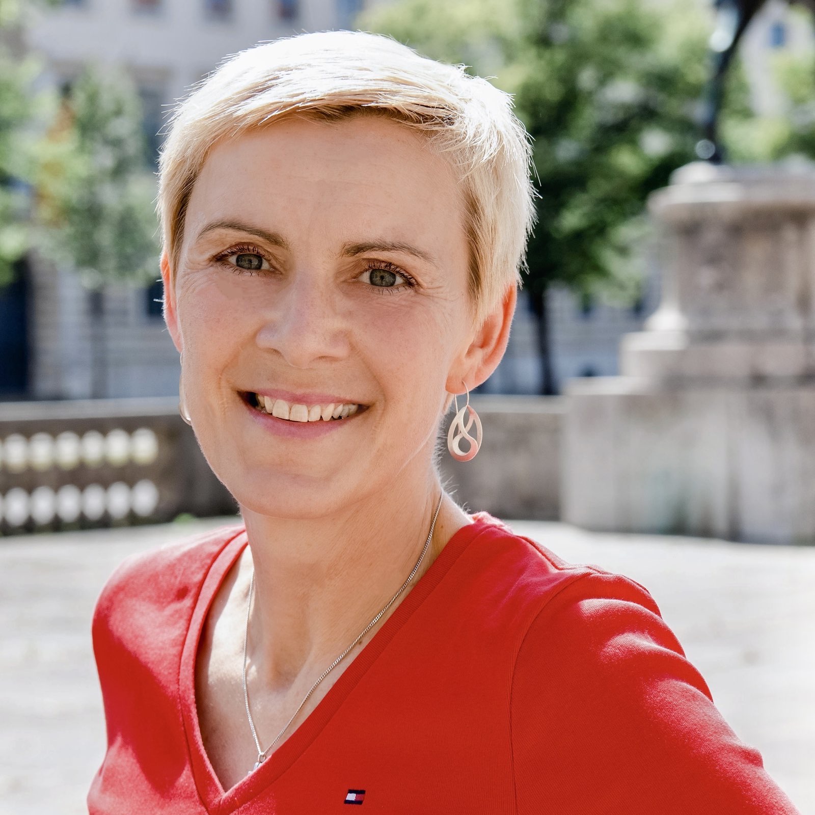 Einladung zum Frauenfrühstück - FEG - München-Südwest